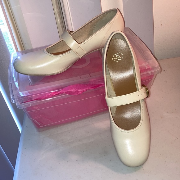 promenaders | Shoes | Vintage Promenaders Sz 95 M Leather Dance Shoes ...
